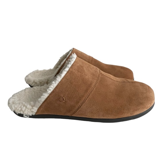 Vionic | Shoes | Vionic Alfons Suede Mens Slippers Size 2 Faux Fur ...